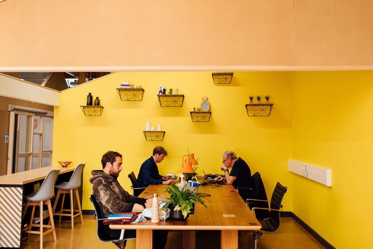 The Ultimate Guide to Hiring the Perfect Meeting Room | PLATF9RM