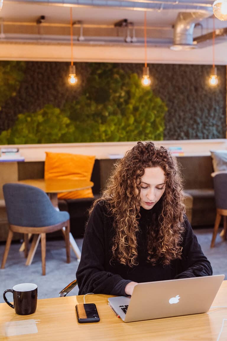 WORK BETTER, FEEL BETTER: WHY YOUR WORKSPACE ENVIRONMENT DRIVES YOUR ...